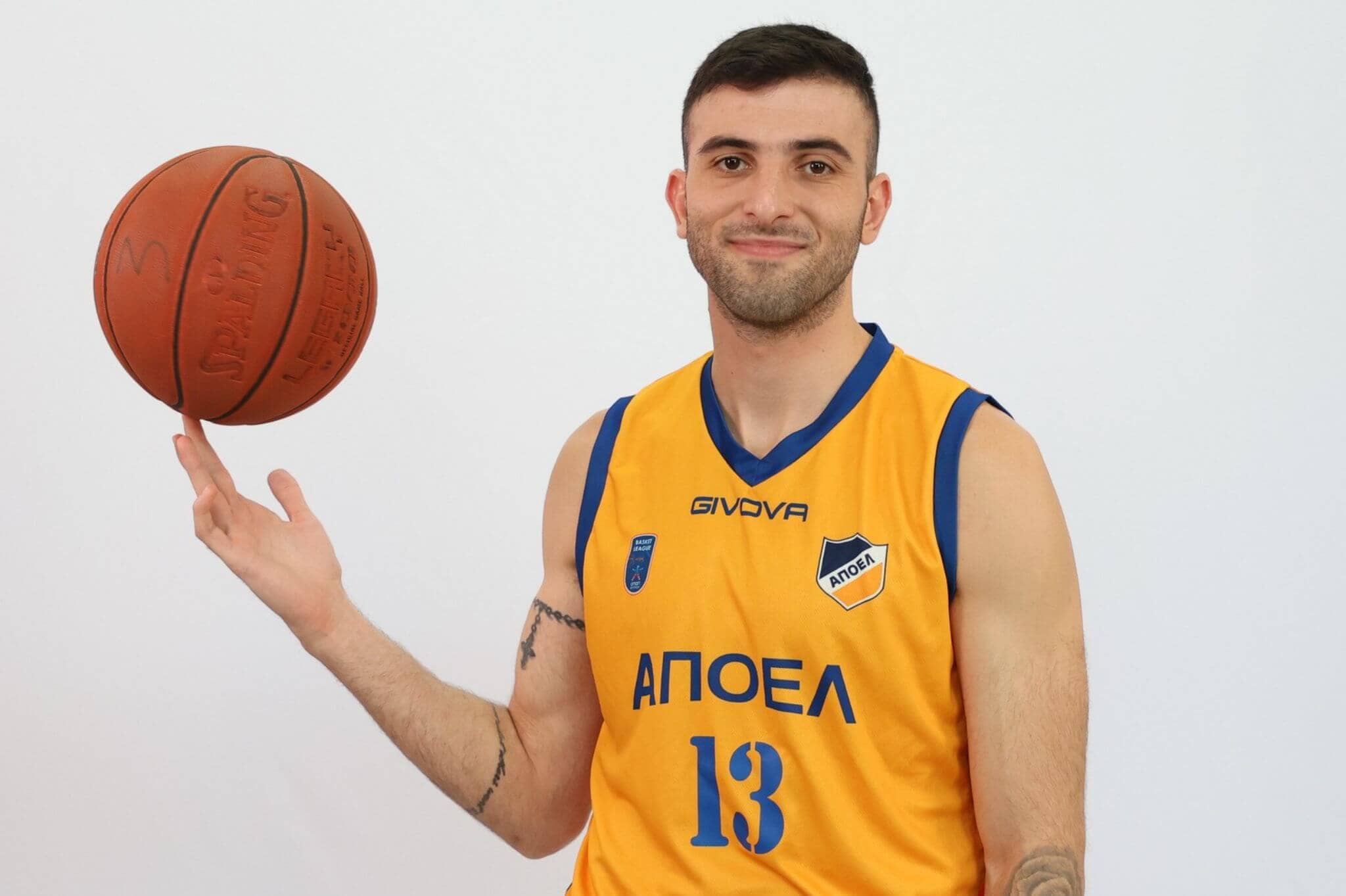 ⛹ Εγγύηση αγωνιστικότητας είναι ο Σίμος Σολωμού για τον ΑΠΟΕΛ ...