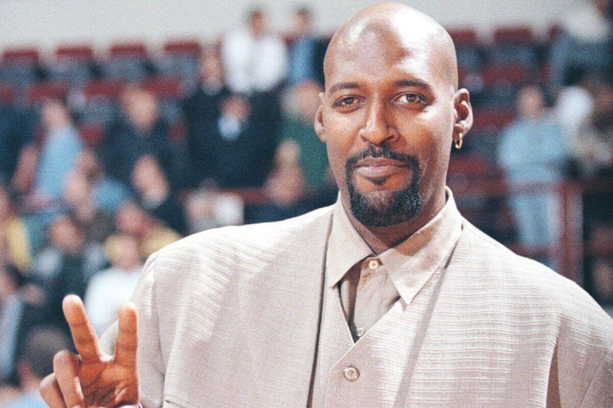📜Όταν ο Roy Tarpley… κατακεραύνωσε τον Κεραυνό στη λήξη του χρόνου ...